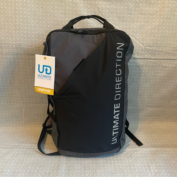 Ultimate Direction | Bags | Nwt Ultimate Direction Commuter Briefcase ...